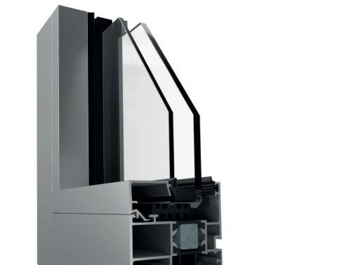 AWS 65 HI+ FINESTRA IN ALLUMINIO SCHUCO